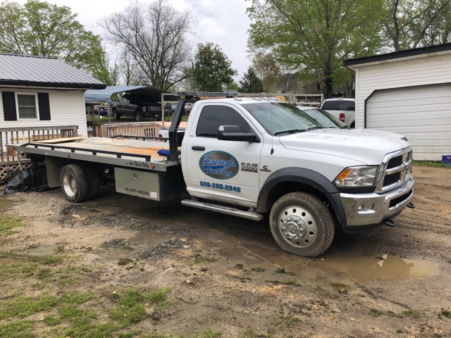 Tommy's Towing - Williamsburg, KY 40769